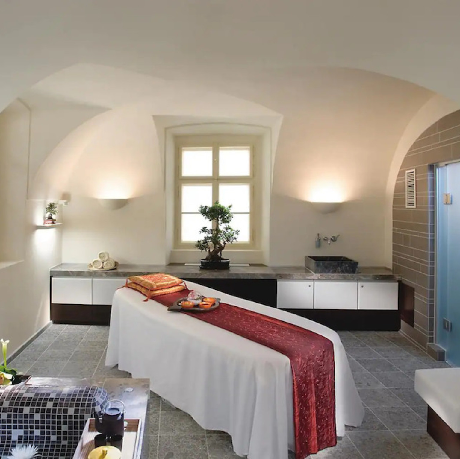 Sustainable Strides: Mandarin Oriental and Green Spa Network - Insiders ...